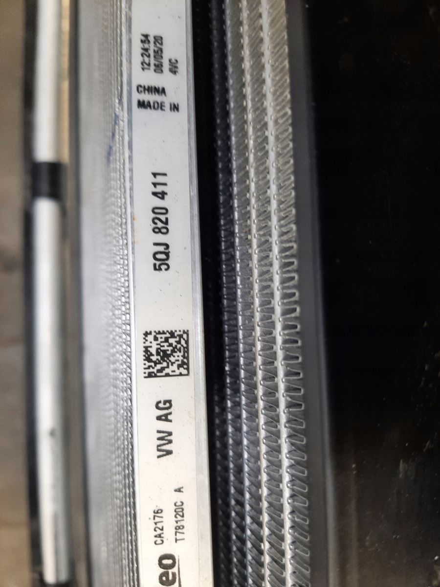 VW Passat B8 3GB Chłodnica Wentylator 5QD121251K