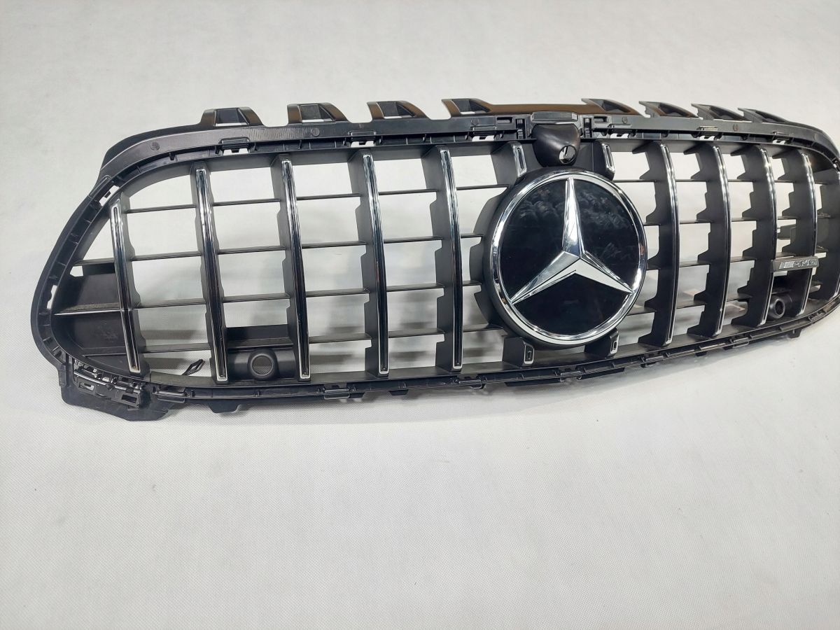 MERCEDES A1778882000 ATRAPA ZDERZAKA GRILL AMG
